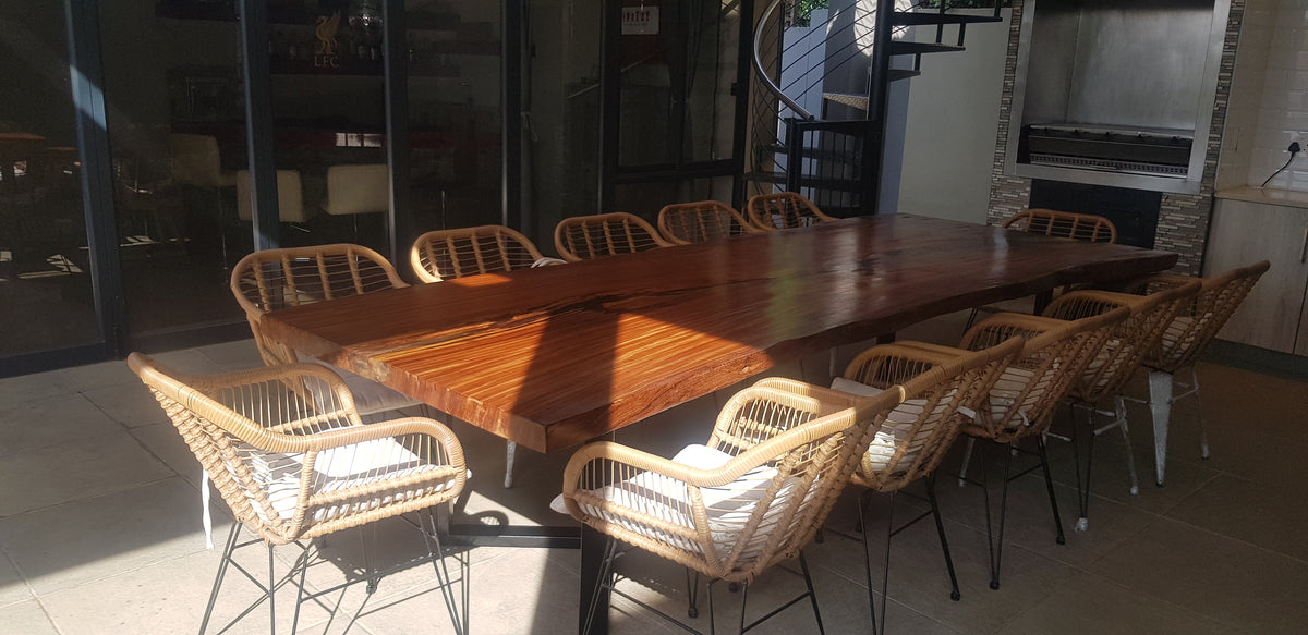 10/12 seater tables (2.4m to 3m) – TIMBERGOLD FURNITURE & DECOR