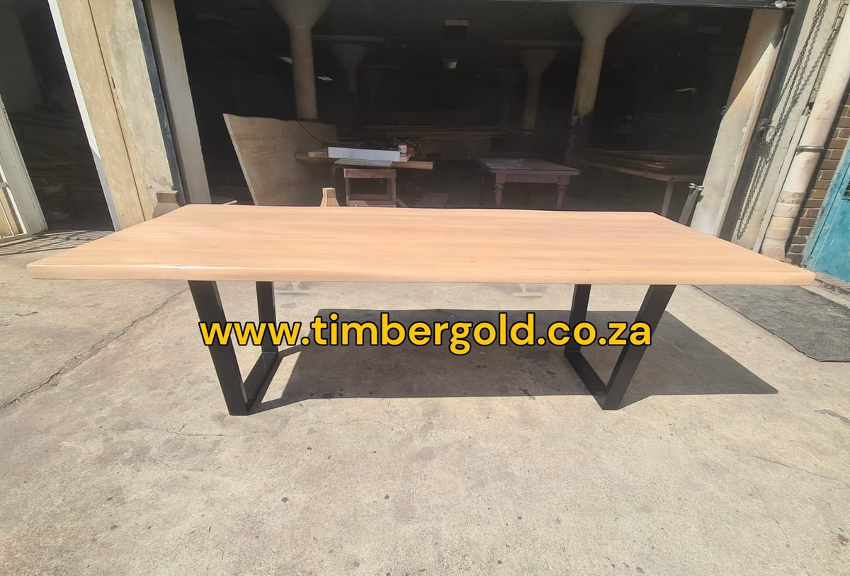 White Washed Maple Live Edge Table – TIMBERGOLD FURNITURE & DECOR